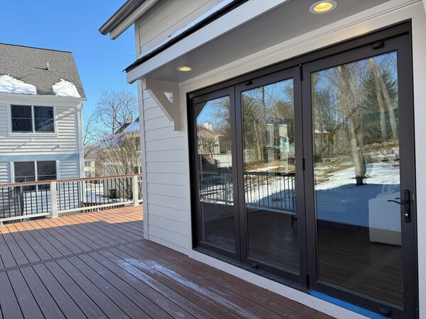 Luxurious 1-br Tiny House In Arlington, Va Near Washington Dc + Deck/backyard - 