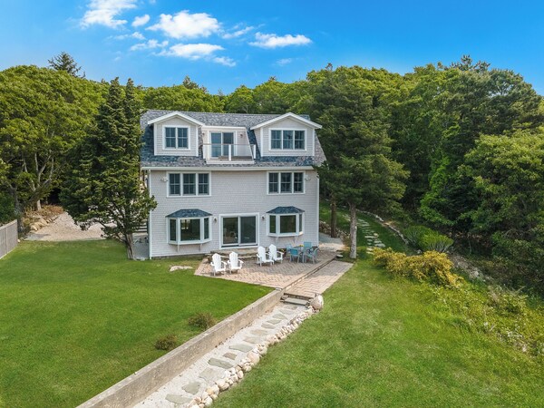 Bayview New! 3br/3 Fb Sandy Beachfront Oasis W/ Views Over Buzzards Bay To Cape! - Wareham, MA