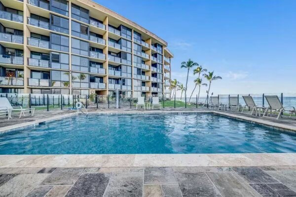 Kihei Surfside 403 - Your Front-row Seat To Mauis Stunning Oceanviews - Kilohana Drive, HI