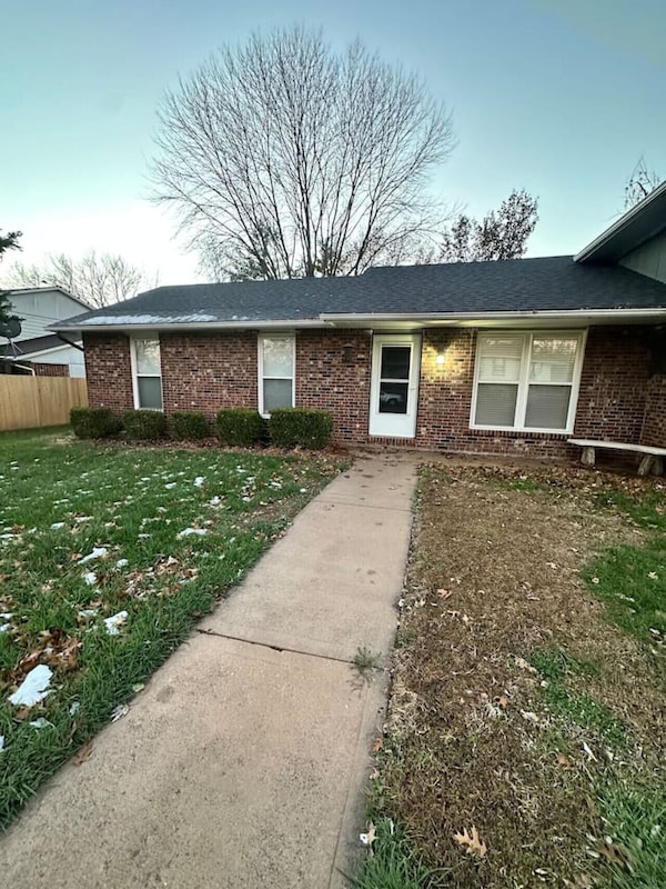 3 Bed 1.5 Bath Pet Friendly Apt - Carousel, Columbia