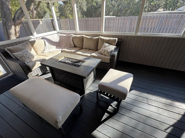 Blocks Away From 30a! Brand New Updated House Mins From The Beach And Shopping! - Santa Rosa Beach