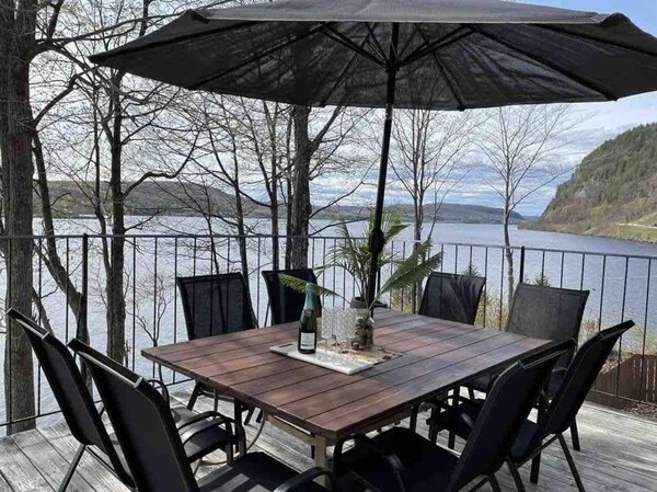 Chalet Rustique Au Bord De La Rivière St-maurice, Bâteau, Ski Et Motoneige - Québec