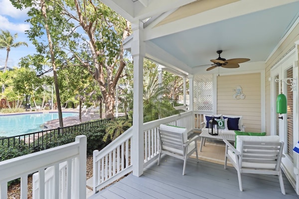 Coral Oasis Spacious 3br Retreat, Shared Pool, Dog Friendly, Parking, Minutes To Downtown Key West - Stock Island, FL