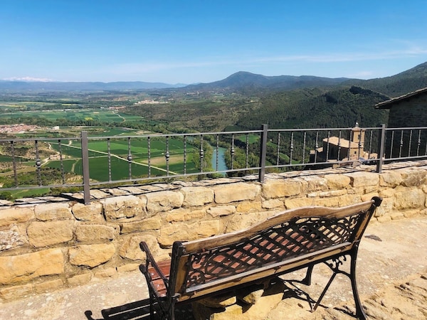 Casa Rural 'Zulotxo' Con Vistas A La Montaña, Terraza Privada Y Wi-fi - Navarra