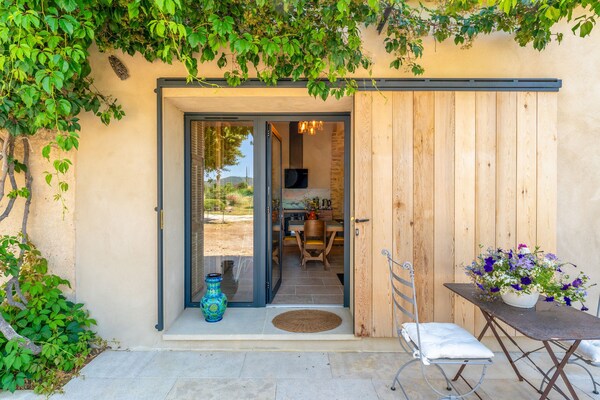 Apartment 'Tilleul Enchanté' With Private Terrace, Private Garden And Air Conditioning - Malaucène