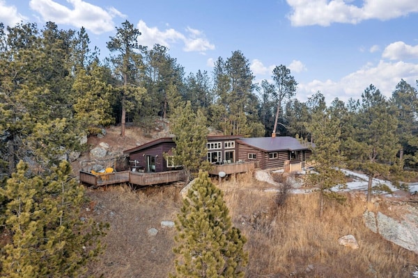 Lookout Lodge, Close To Custer Town - Custer, SD