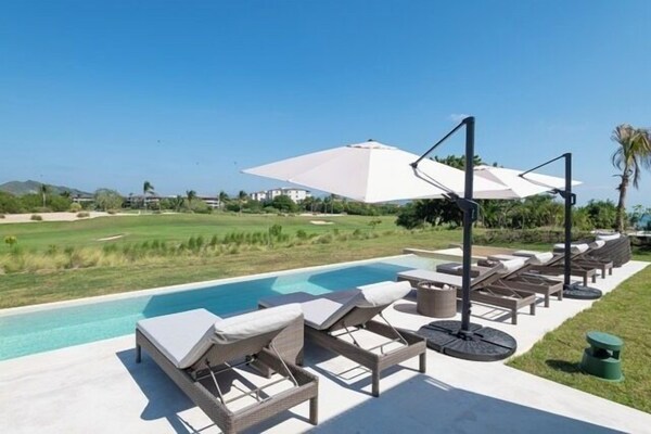 Ideal Retreat For 2 Families | Luxury Private Pool & Jacuzzi | 4 Rooms |16 Guests - Punta Mita