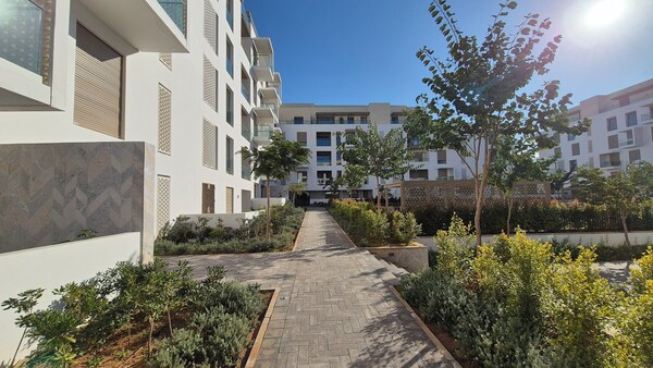 Beautiful New Apartment + Swimming Pool - Rabat