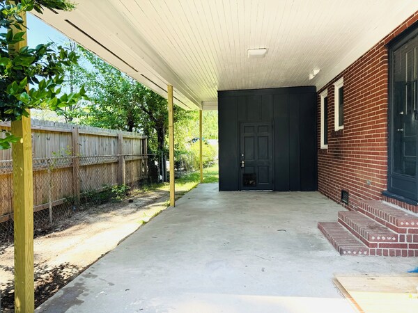 Charming 3-bedroom House Just Minutes From Dt Wilson. Enjoy A Comfortable Stay! - Wilson, NC