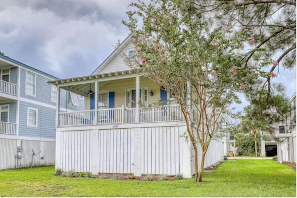Bay Breeze - Steps To Byers St. Beach Access, Amenities - Florida