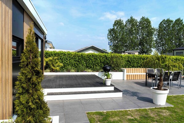Luxurious 5-person Chalet In Zeeuws-vlaanderen - Large Garden - Air Conditioning - Saint-Laurent