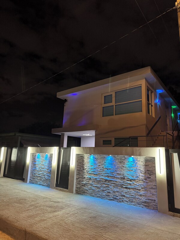 Private Villa Across Airport + Near Beach  Airport Pickup Included - San Juan