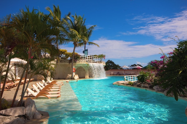 Luxe Resort Stay At The Cofresi Palms With Ocean Views - Puerto Plata