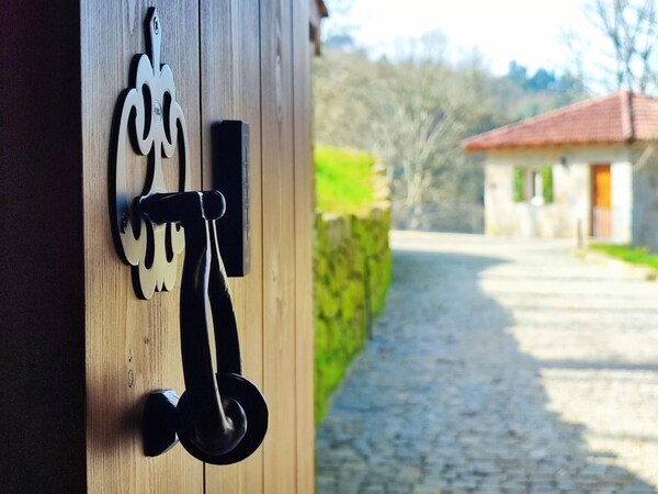 Refúgio Da Moleira | Casa Do Retiro | Naturaleza | Río - Portugal