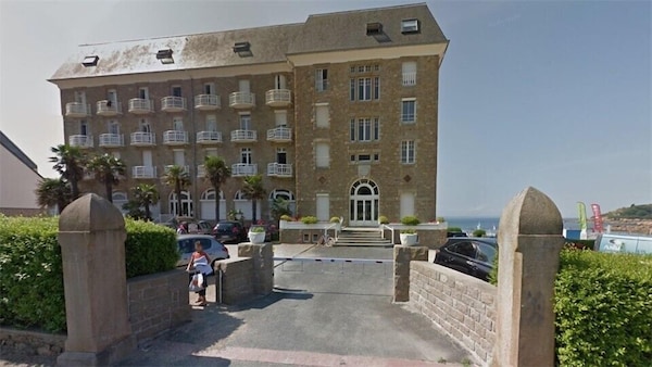 Studio Superbe Vue Mer, Face à La Plage De Trez-meur à Trebeurden - Trébeurden
