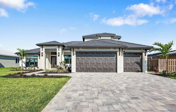 Experience Luxury At  A Reel Catch - Vesteva - Fort Myers, FL
