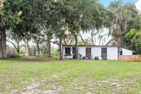 Charming 2-bedroom House In Serene Inverness - Inverness, FL