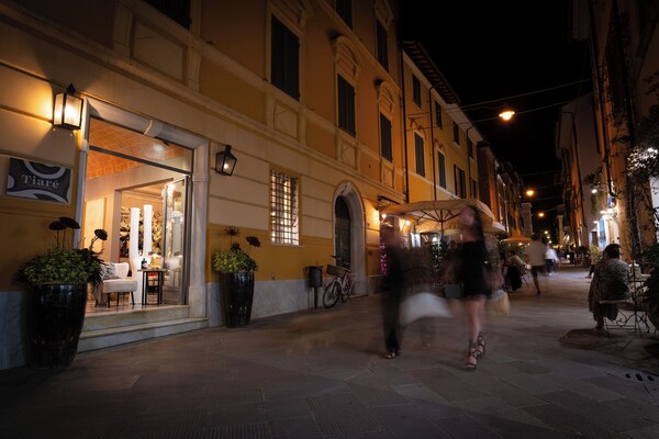 Cozy Pietrasanta Central Apartment With Loft - Pietrasanta