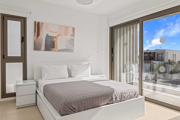 Serenity Waves Villa 11 - Перволия