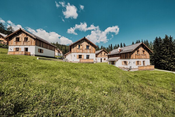 Vacations In The Mountains - Hiking Trails And Slopes Right Outside The Chalet Door - Obertauern
