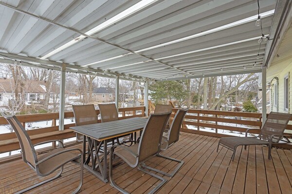 Stay And Relax|5 King Beds|mins To Kauffman - Lee's Summit, MO