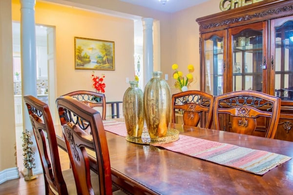 Royal Luxury | Central Home W/ Gazebo | By Toronto - Mississauga