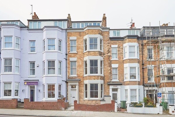 Host & Stay | Umpire's Watch @ North Marine House - Alpamare UK, Scarborough