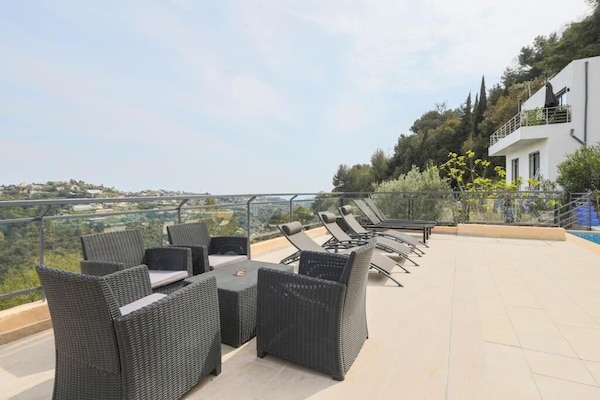 Spacious, Quiet Villa Niçoise With Swimming Pool - 니스