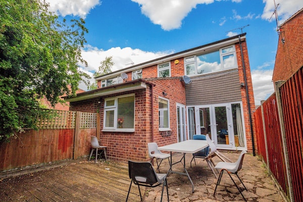 Host & Stay | Manfield Avenue - Coventry