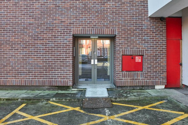Host & Stay | Mariposa Waterloo - Formby