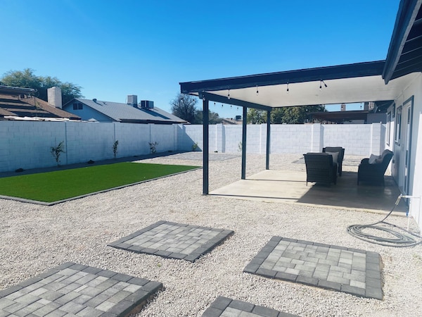 Charming 2-bedroom House With Wifi And Ac In Delightful Glendale - Glendale