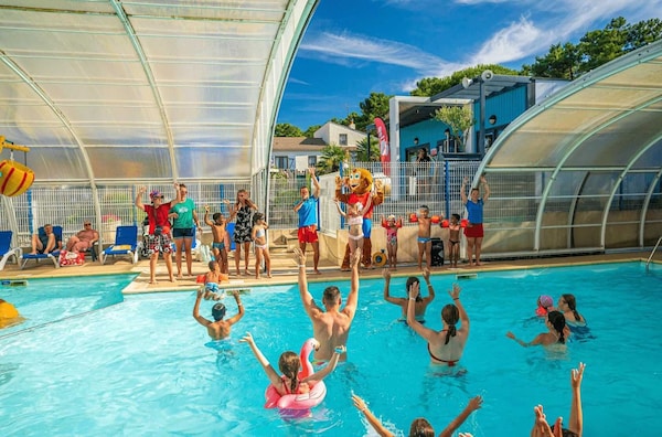 Camping - Piscine  - Ccag0gg - L'Aiguillon-sur-Mer