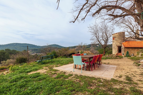 Ferienhaus 'La Clavelle' Mit Bergblick, Privater Terrasse Und Eigenem Garten - Le Castellet