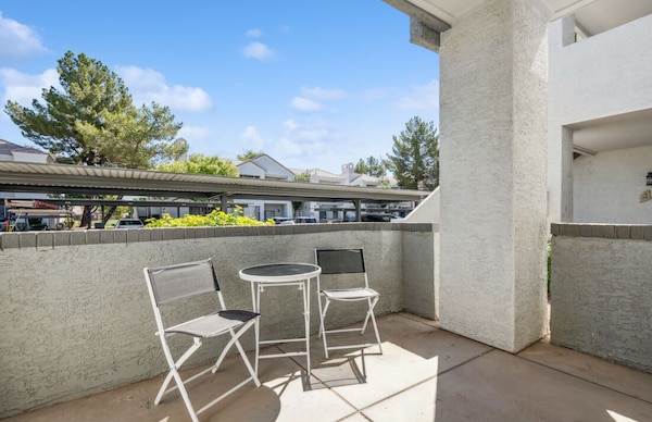 Pure Suites Furnished 2 Bed Glendale Gym Pool - Glendale, AZ