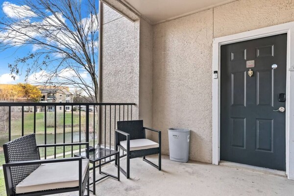 Premium Stay | 2br, 2ba | Pool - Fossil Creek Boulevard – Fort Worth
