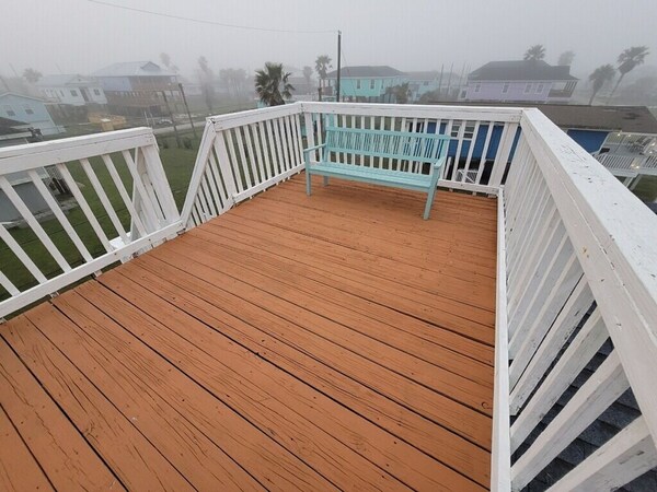 Surfin Usa- Walk To The Beach- Spacious 3/2 - Jamaica Beach, TX