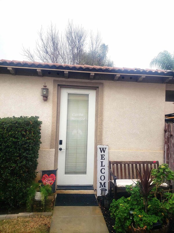 Casita Menifee\ncozy And Private 1 Bedroom Casita, Couple Or Solo Traveler - Murrieta, CA