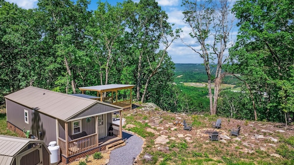 The Bear Necessities Cabin | On Brow | Hot Tub | Wifi | Fire Pit | Dog Friendly - Alabama