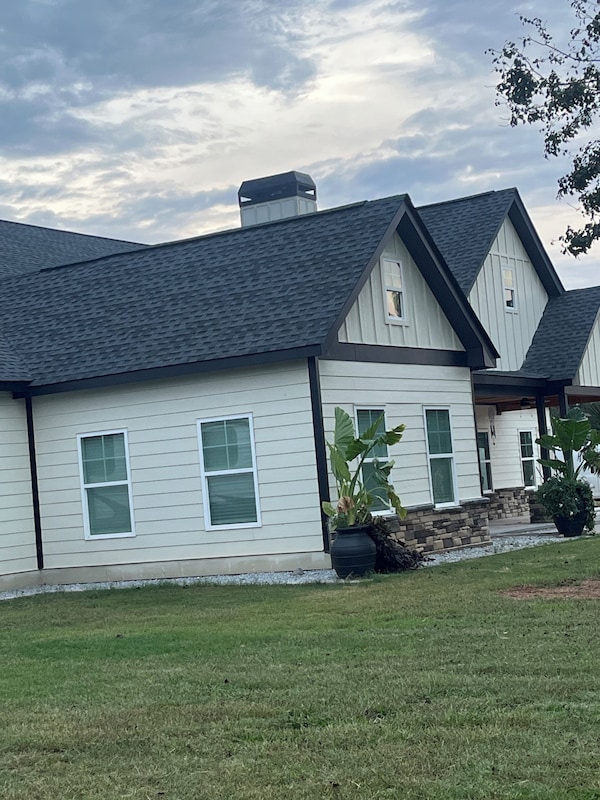 Charming 2-bedroom Mobile Home With Wifi, Ac In Winterville Close To Uga Stadium - Athens, GA