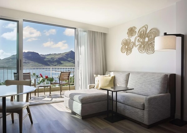 2 Large Rooms W/ Ocean View! Close To Kauai Backcountry Adventures! Outdoor Pool - Kauai, HI