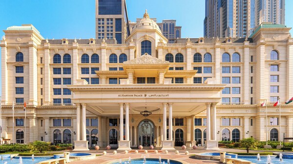 Upscale Palace Life: 1-br Diplomat Suite In Luxurious Dubai Central - Dubai