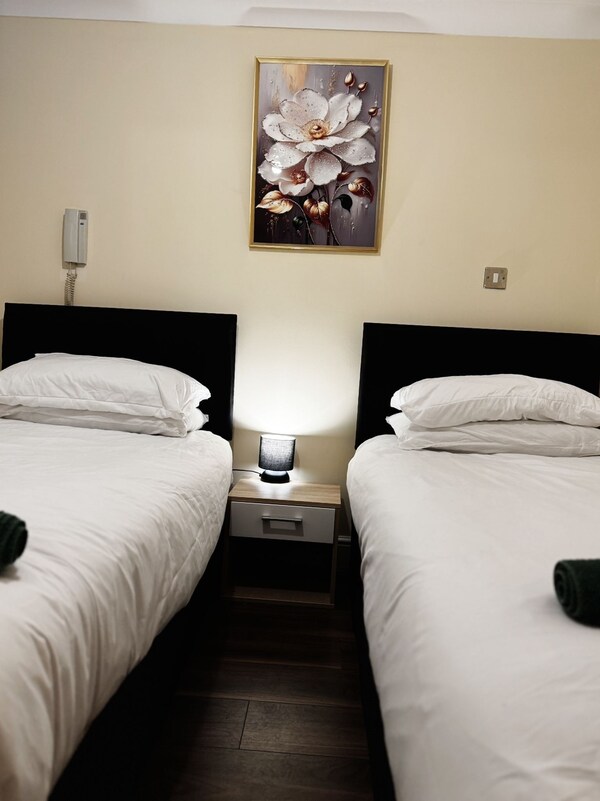 Fantastic Apartment With Wifi In Vibrant Birmingham - 