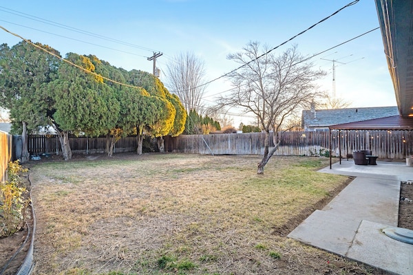 The Sunlit Vista, 2br Home In Richland W/ Fenced Backyard - Pasco, WA