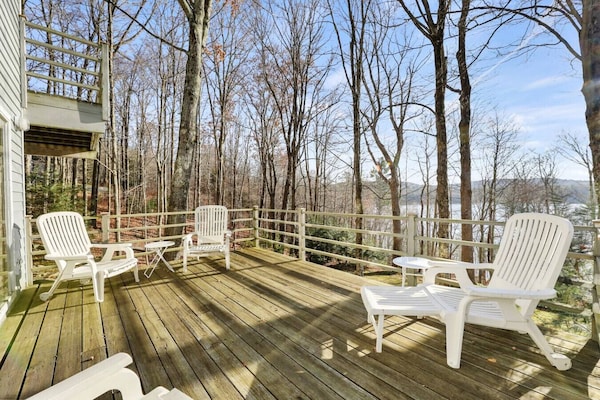 Lakeside Berkshire's Escape - The Berkshires, MA