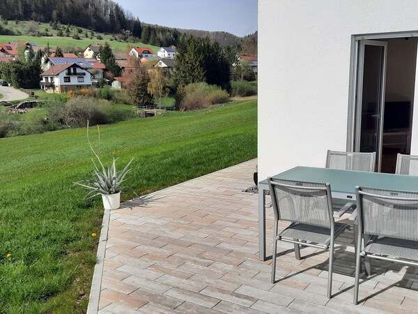 Ferienwohnung 'Im Eyachtal' Mit Privater Terrasse, Privatem Garten Und Wi-fi - Albstadt