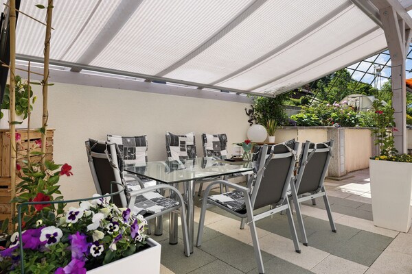 Apartment 'Kunstraum' Mit Privatem Pool, Gemeinsamer Terrasse Und Wlan - Alpirsbach