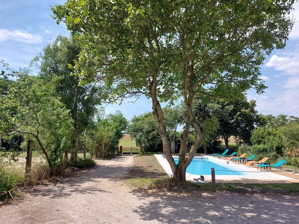 Chalet Cosy Et Romantique Avec Terrasse En Eure-et-loir - Châteaudun
