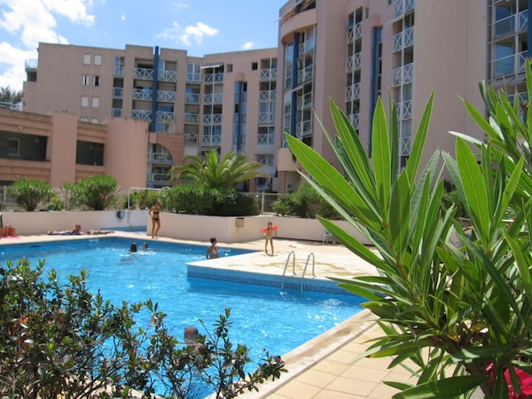 Charmant T2 Avec Piscine Et Garage à Sète - Frontignan