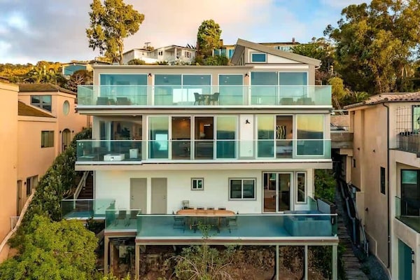 Cliffside Haven, Where Ocean Meets Sky - Del Mar, CA