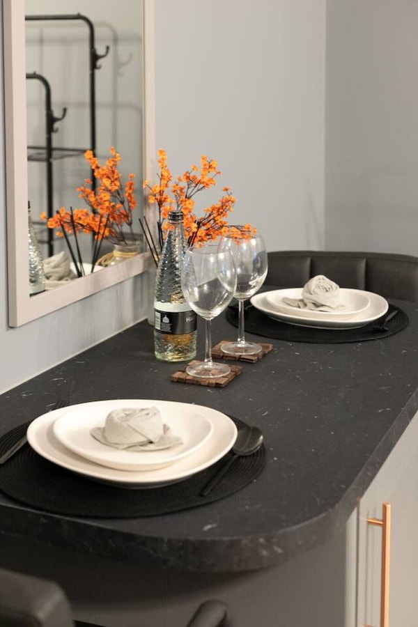 Downtown Studio 3 | Harrogate Town Centre - Harrogate